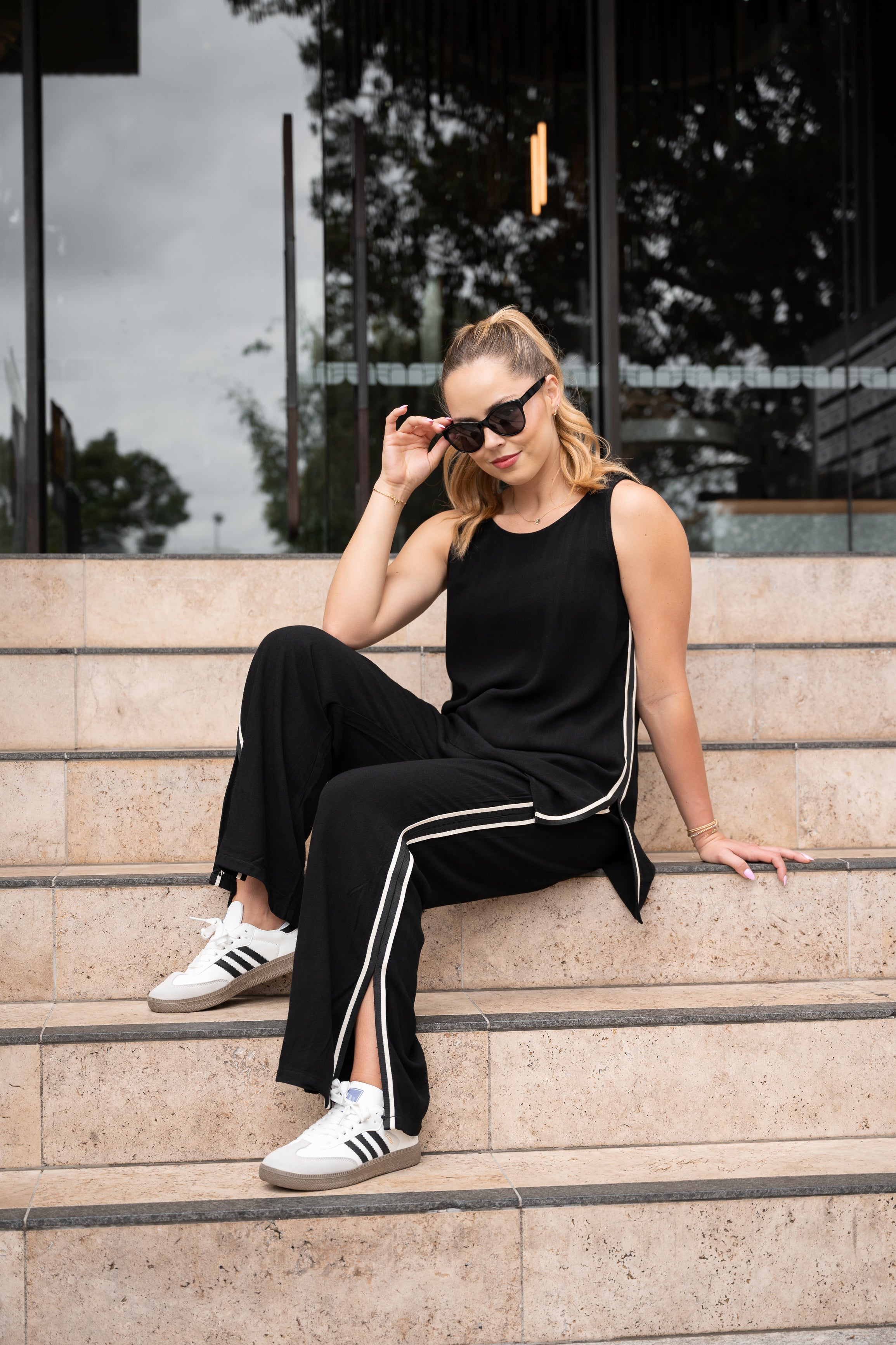 Ari Contrast Tank – Rayanna Sunshine Coast
